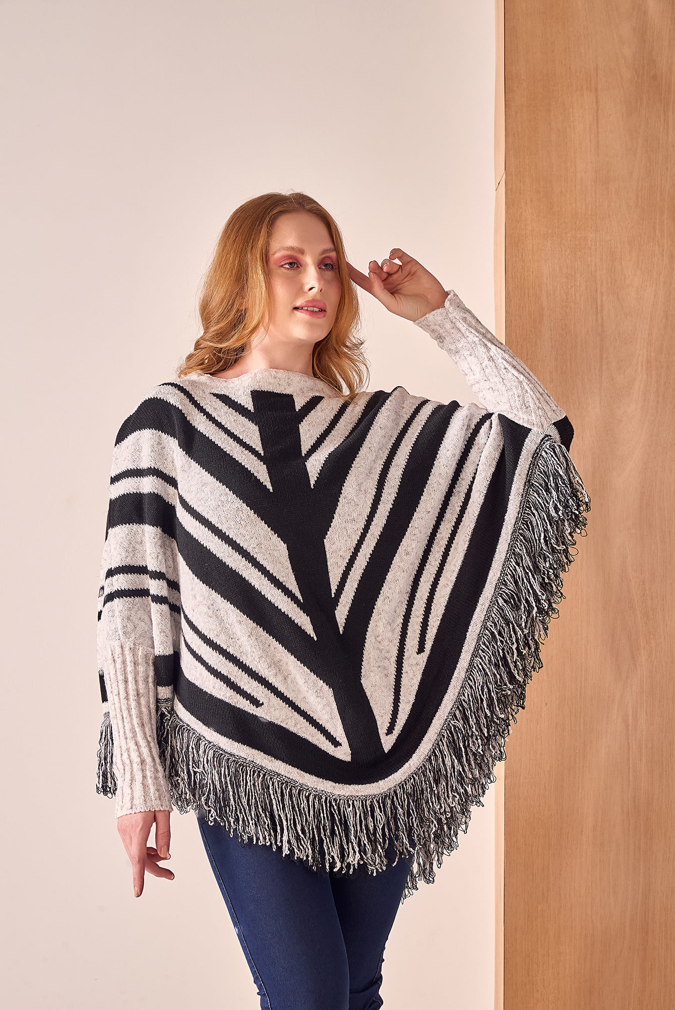 PONCHO COLD TRICOT - Pingo D'Lã Malhas