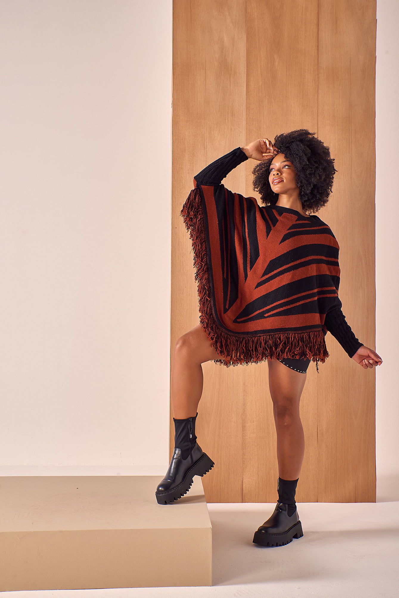 PONCHO COLD TRICOT - Pingo D'Lã Malhas