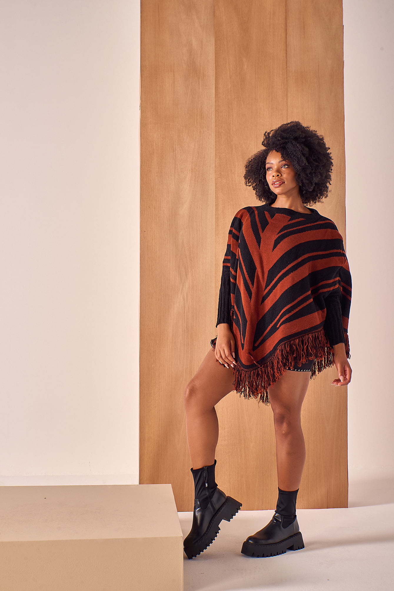 PONCHO COLD TRICOT - Pingo D'Lã Malhas